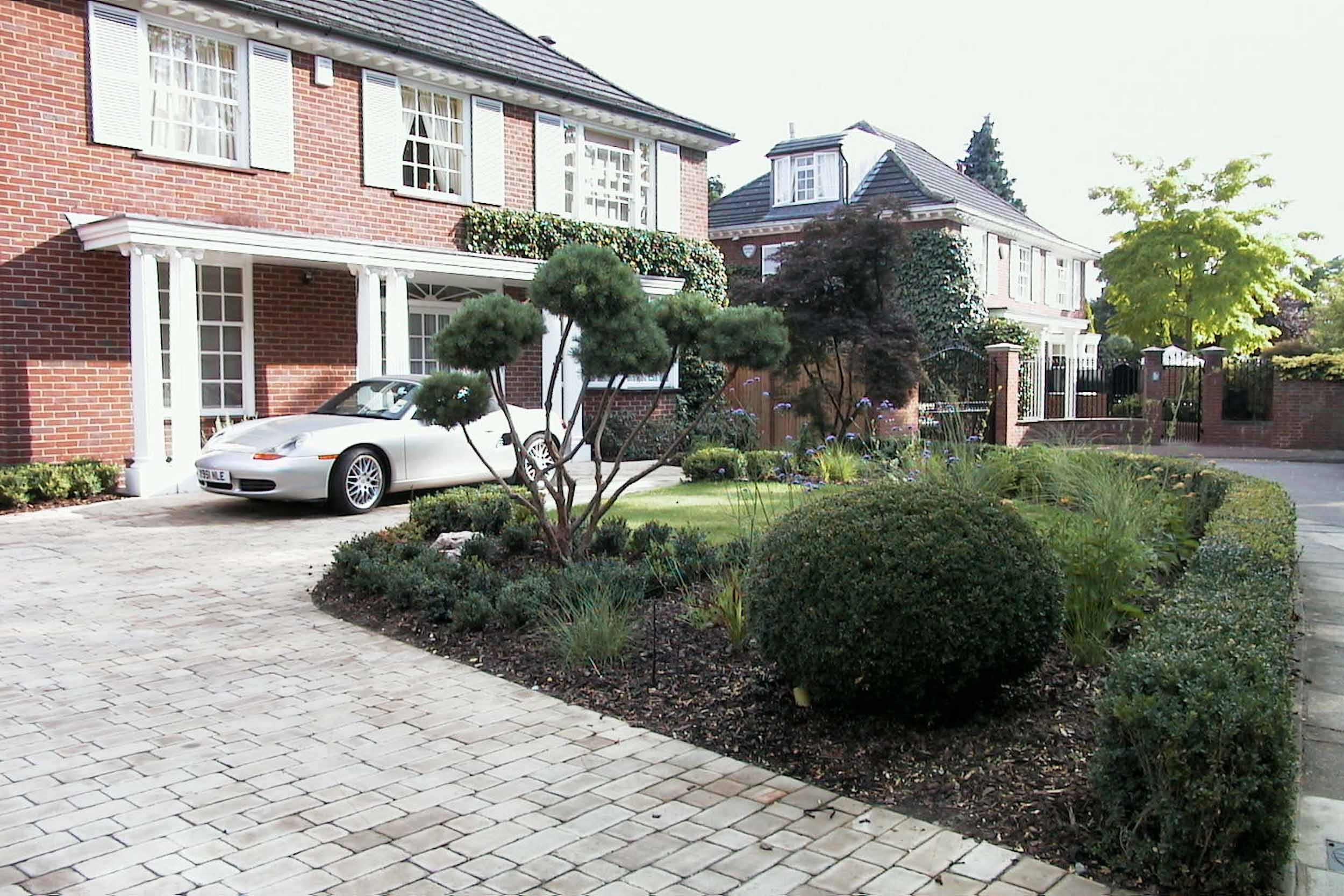 Circular Drive Landscape Design Circular Driveway Photos & Ideas